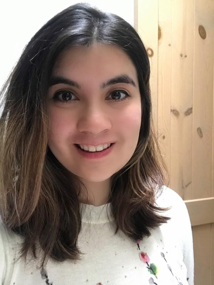 About Samina Medium