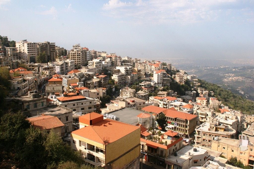 Dana Cheaib – Medium