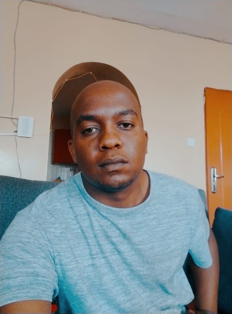 Frank Mwenda – Medium
