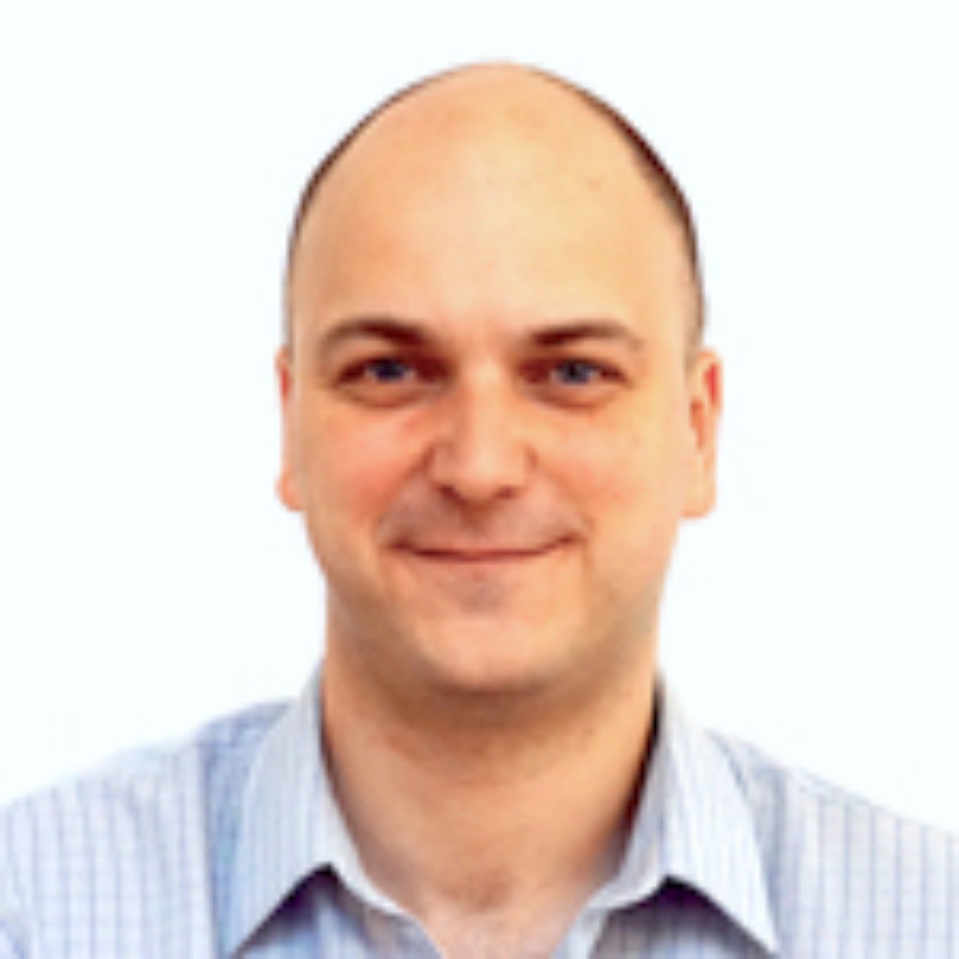 Ivan Savov – Medium