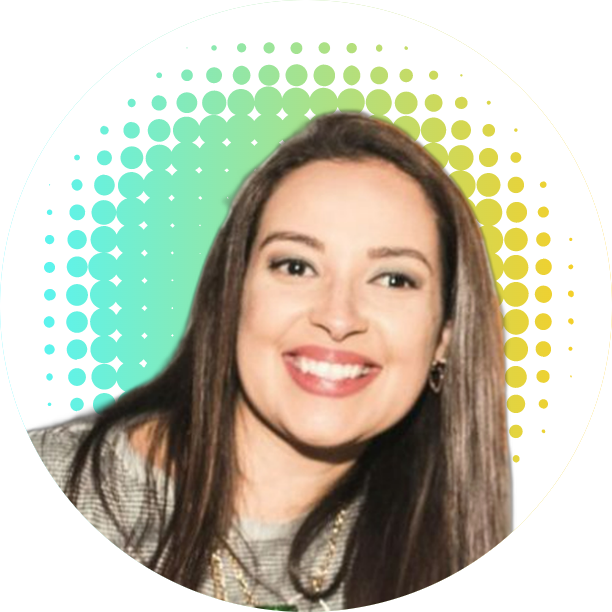 Thais de Lima Santos – Medium