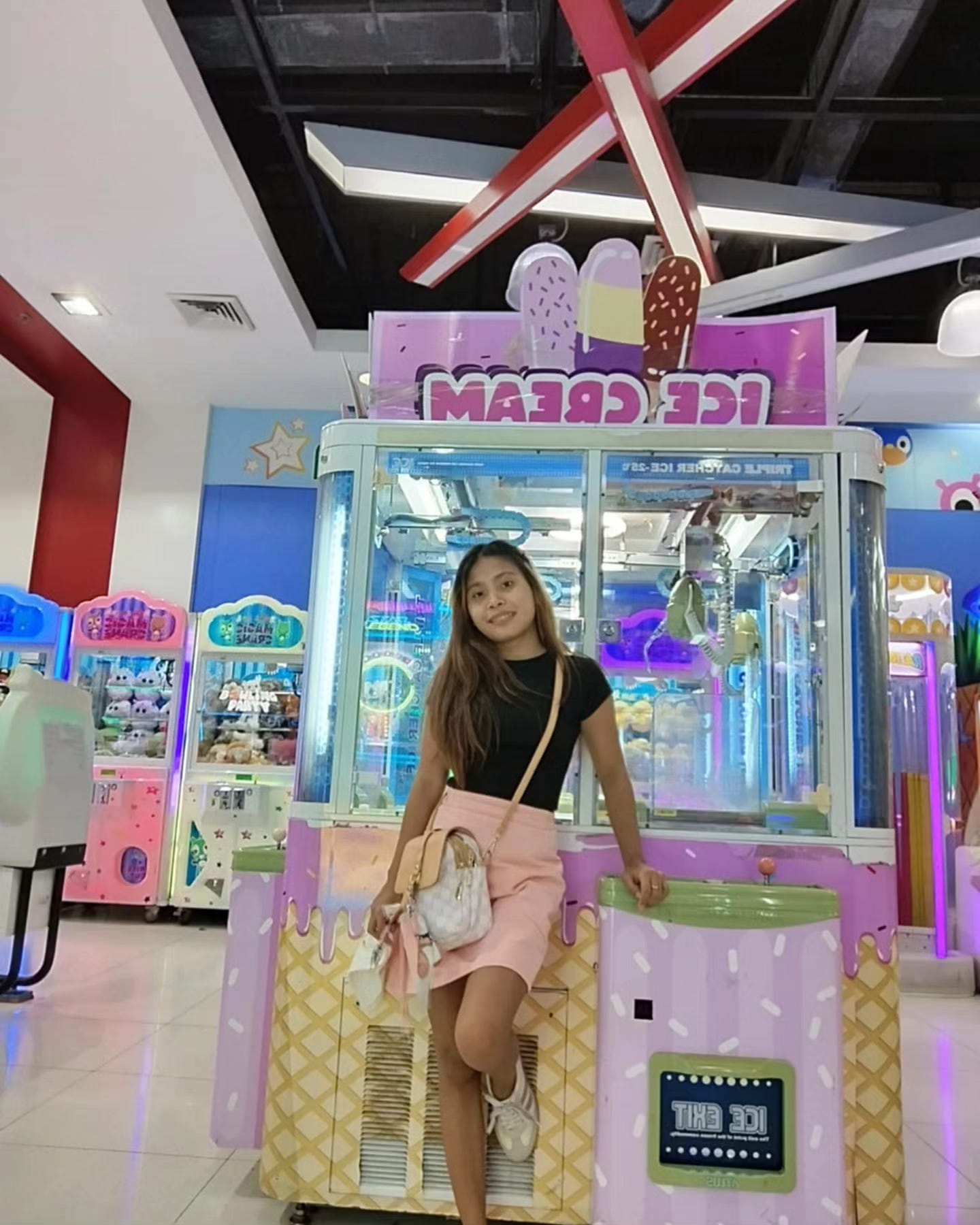 Liezel Agricula – Medium