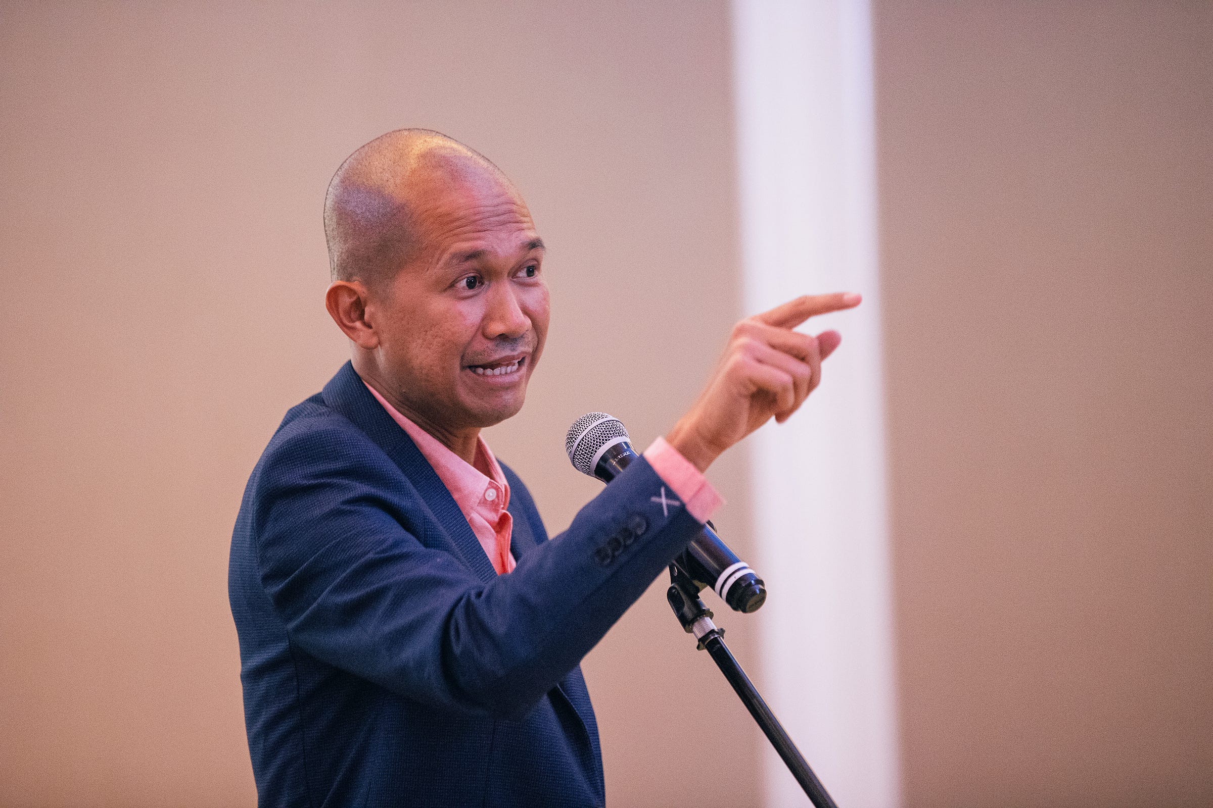 Noli Ayo – Medium