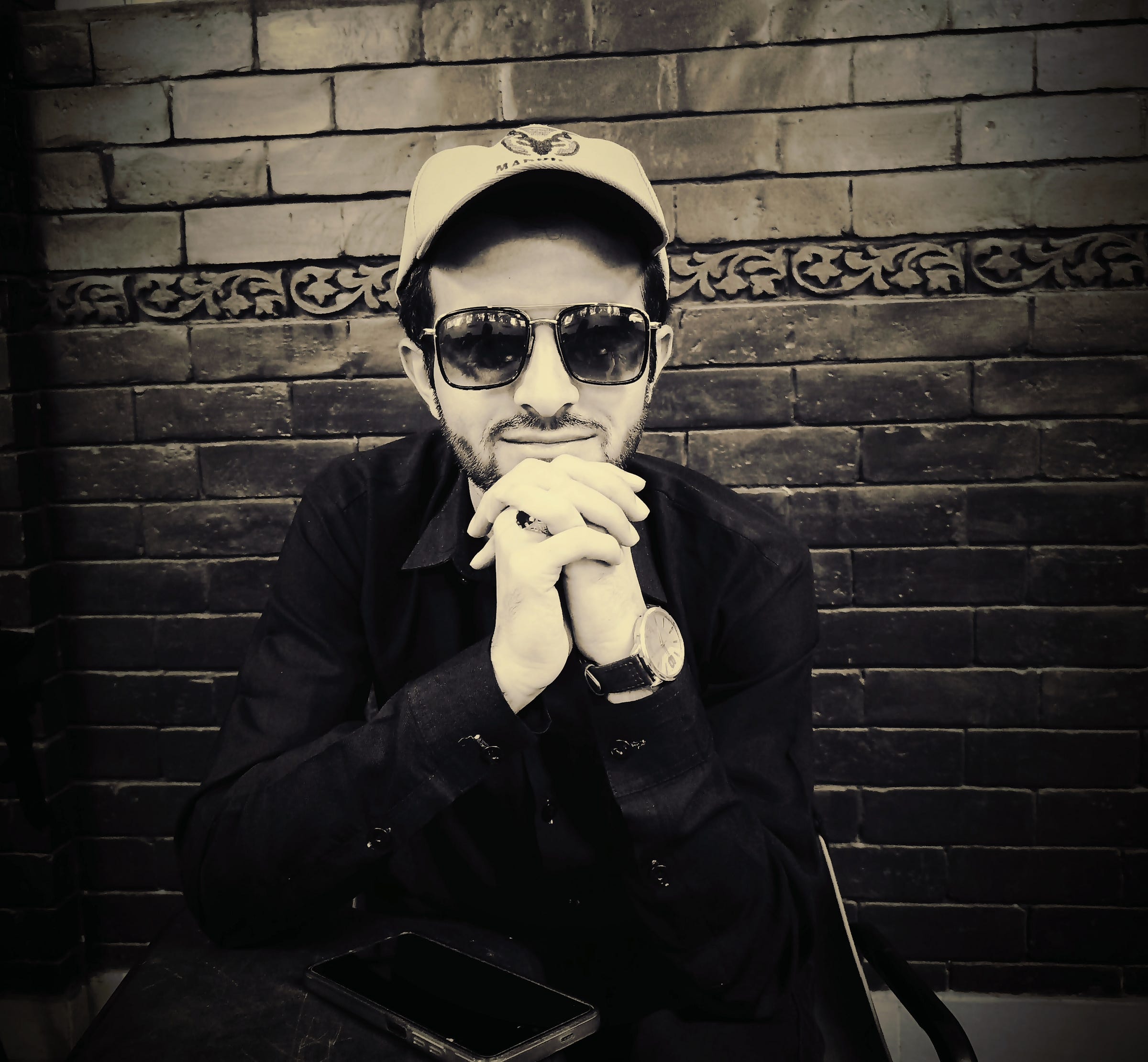 Sahab Ali Okz – Medium