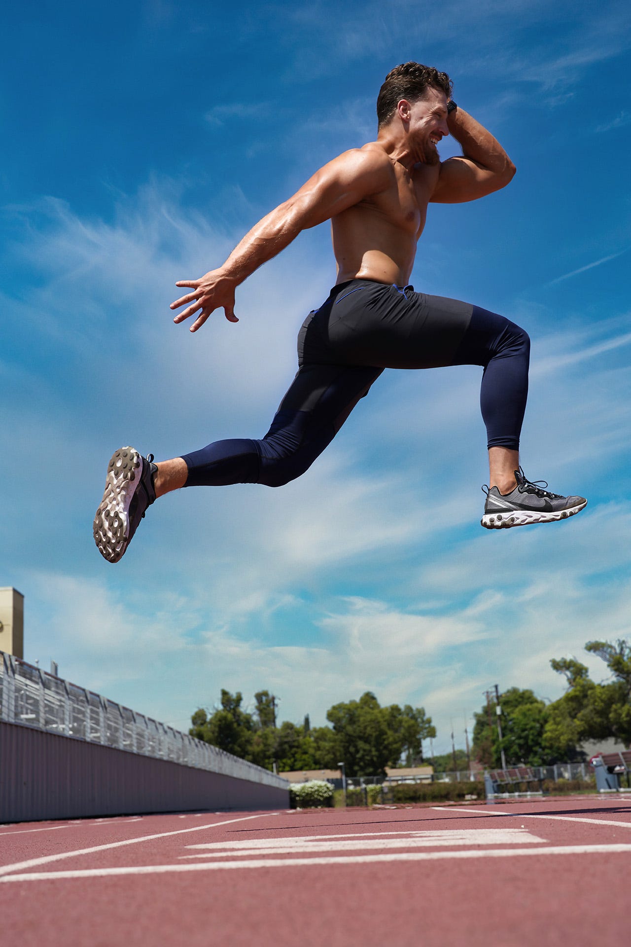 Alec Penix – Medium