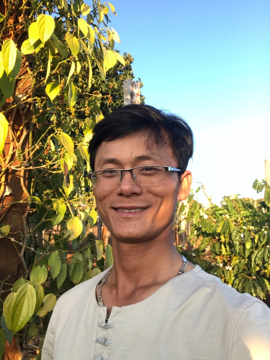 Bui Manh Tan – Medium