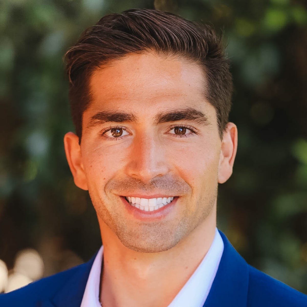 Taylan Alpan – Medium