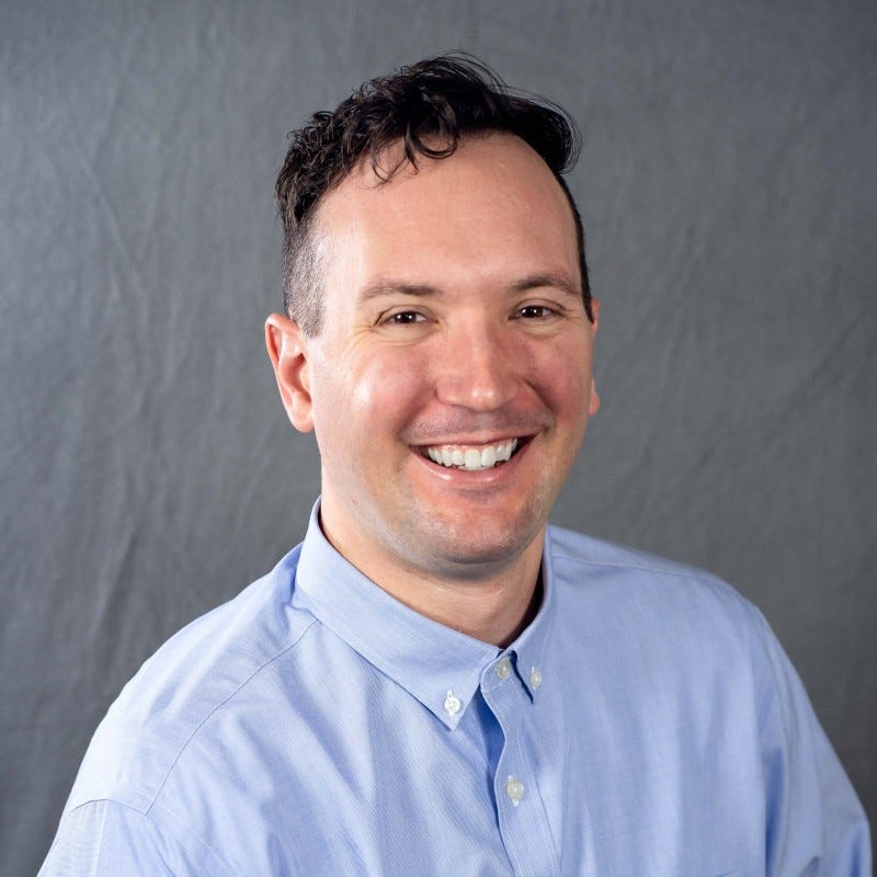 Steven Munn – Medium