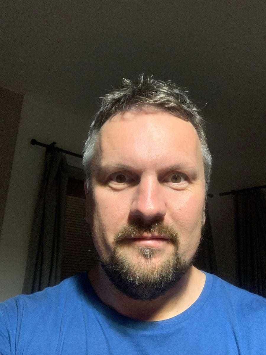 Jaroslav Kuruc – Medium