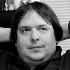 David E Anderson – Medium