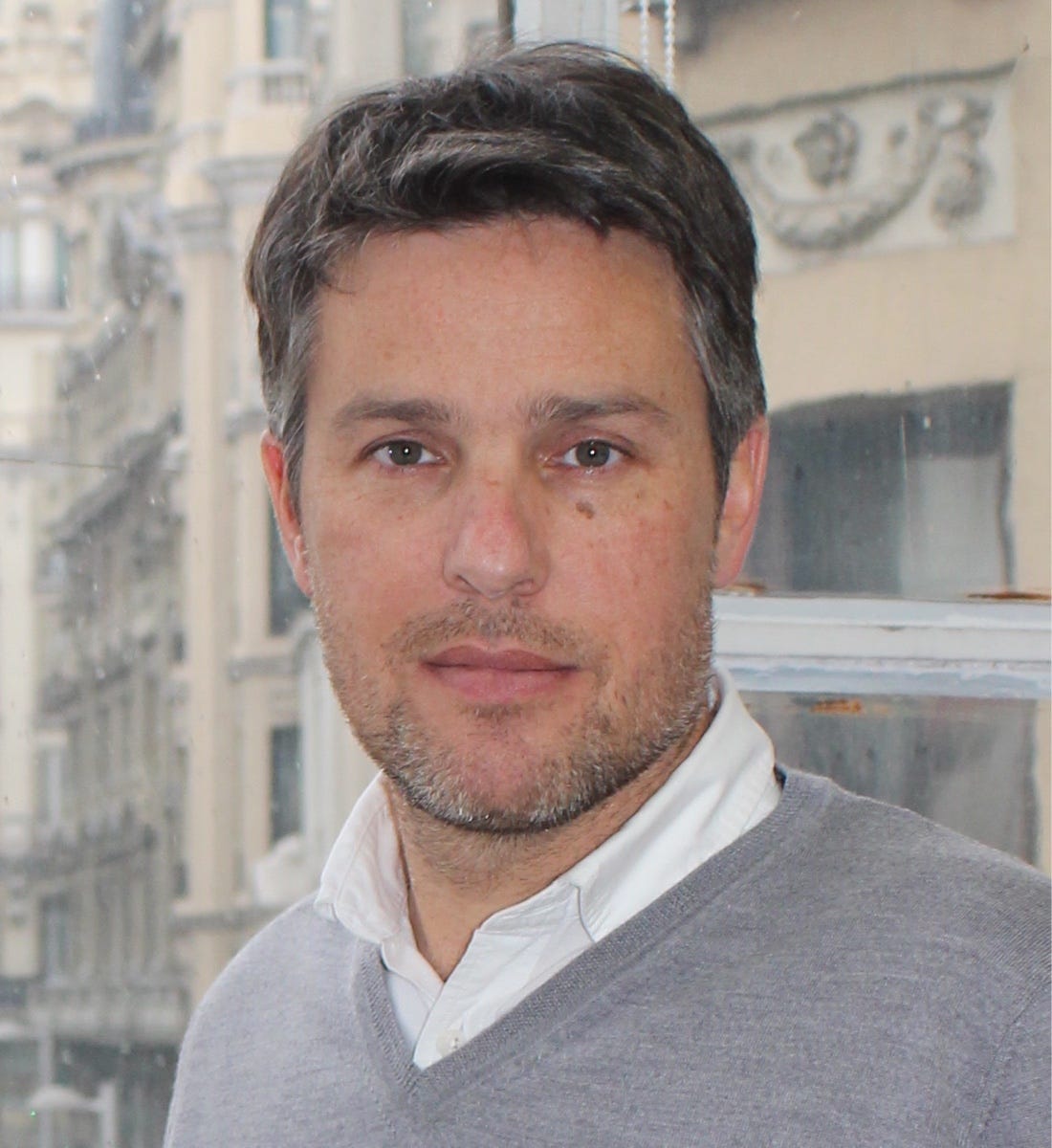 Vincent R – Medium