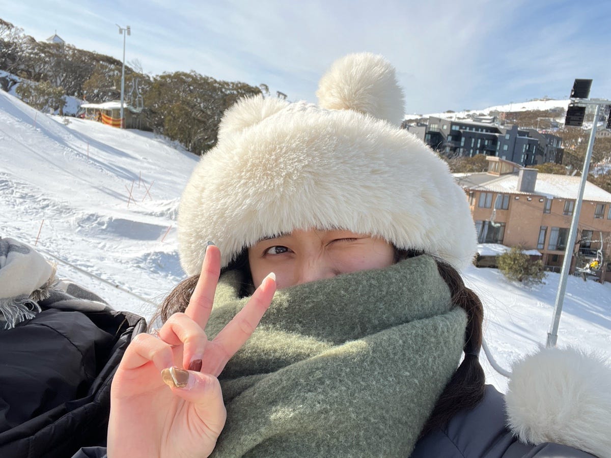 janelle☆ – Medium