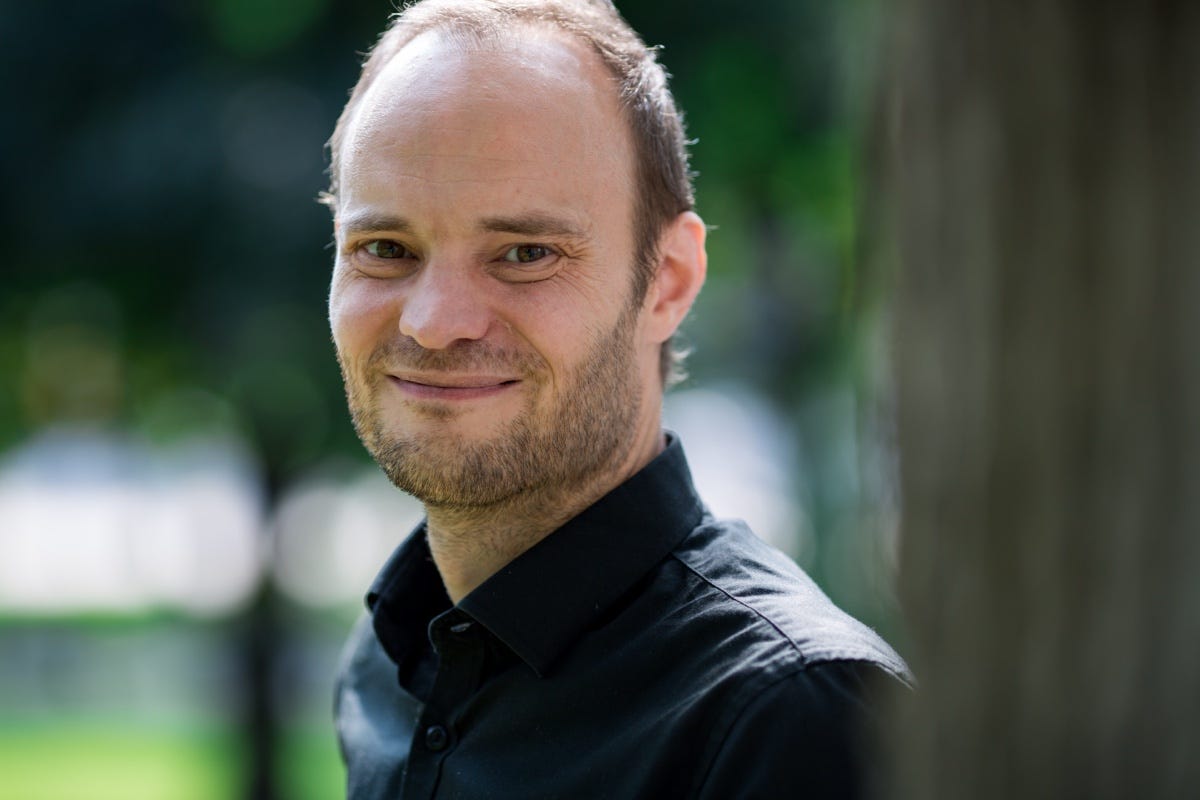 Thomas Bengtsson – Medium