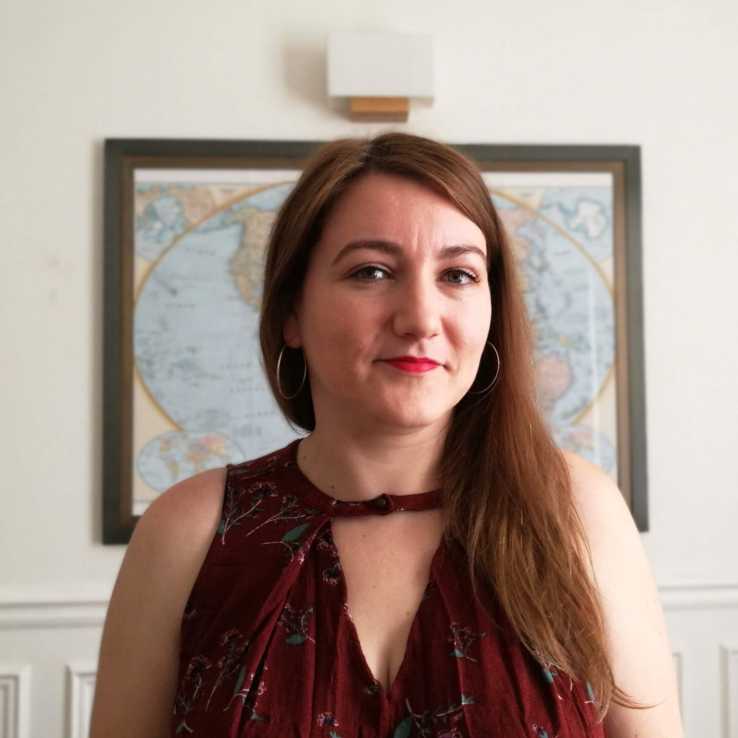 Alina Apostu – Medium