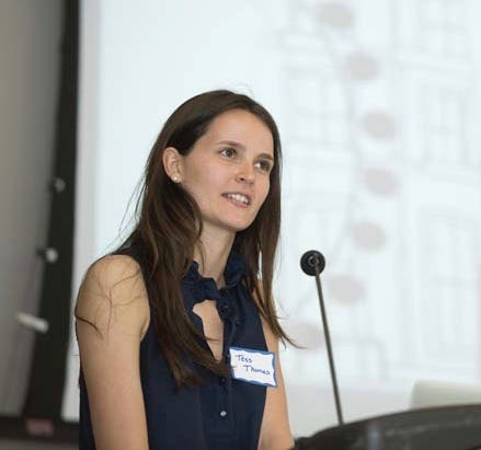 Tess Thomas – Medium