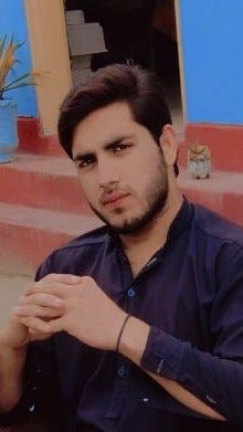 ZAKIR HUSSAIN – Medium