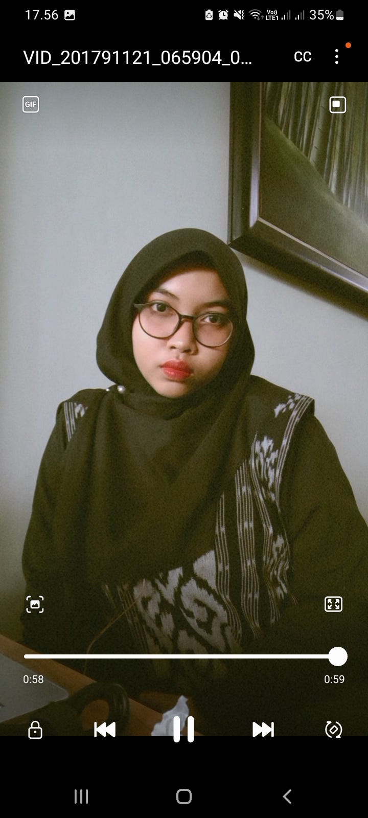 Alif Meylinda – Medium