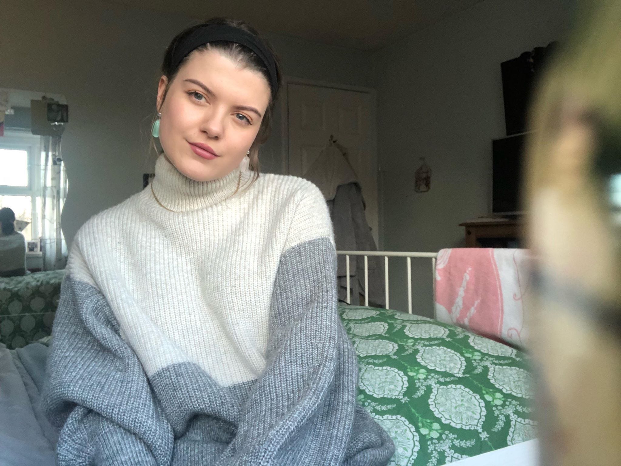 Chloe Harvey – Medium