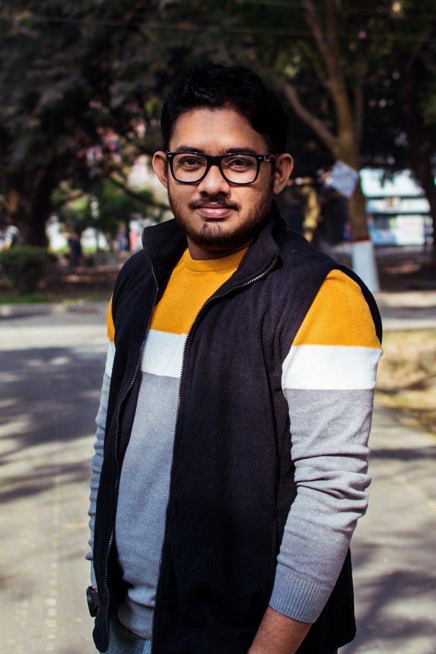 Oritro Ahmed – Medium