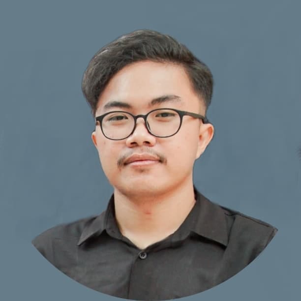 Ariel Rizky – Medium