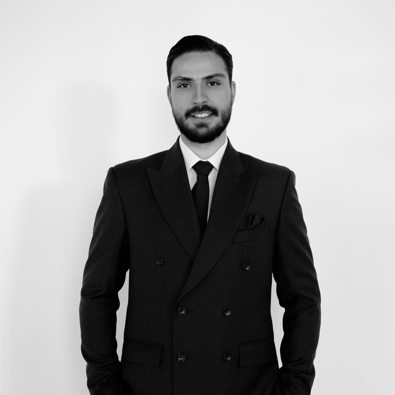 Amir Nasehi – Medium