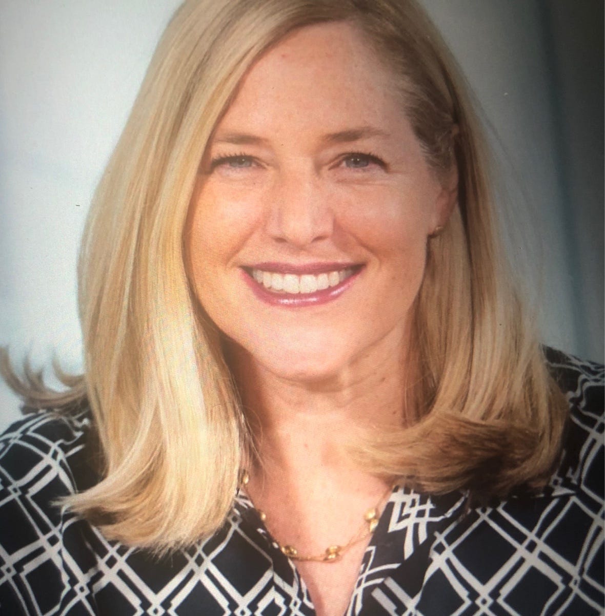 Barbara Messing – Medium