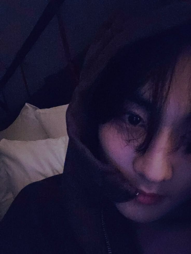 elain ♡ – Medium