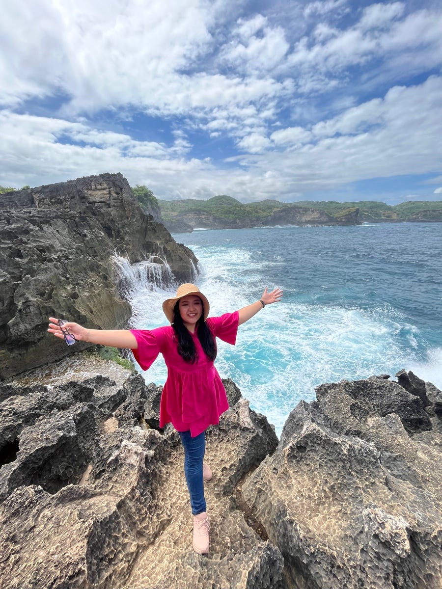 Marcelina Lydia – Medium