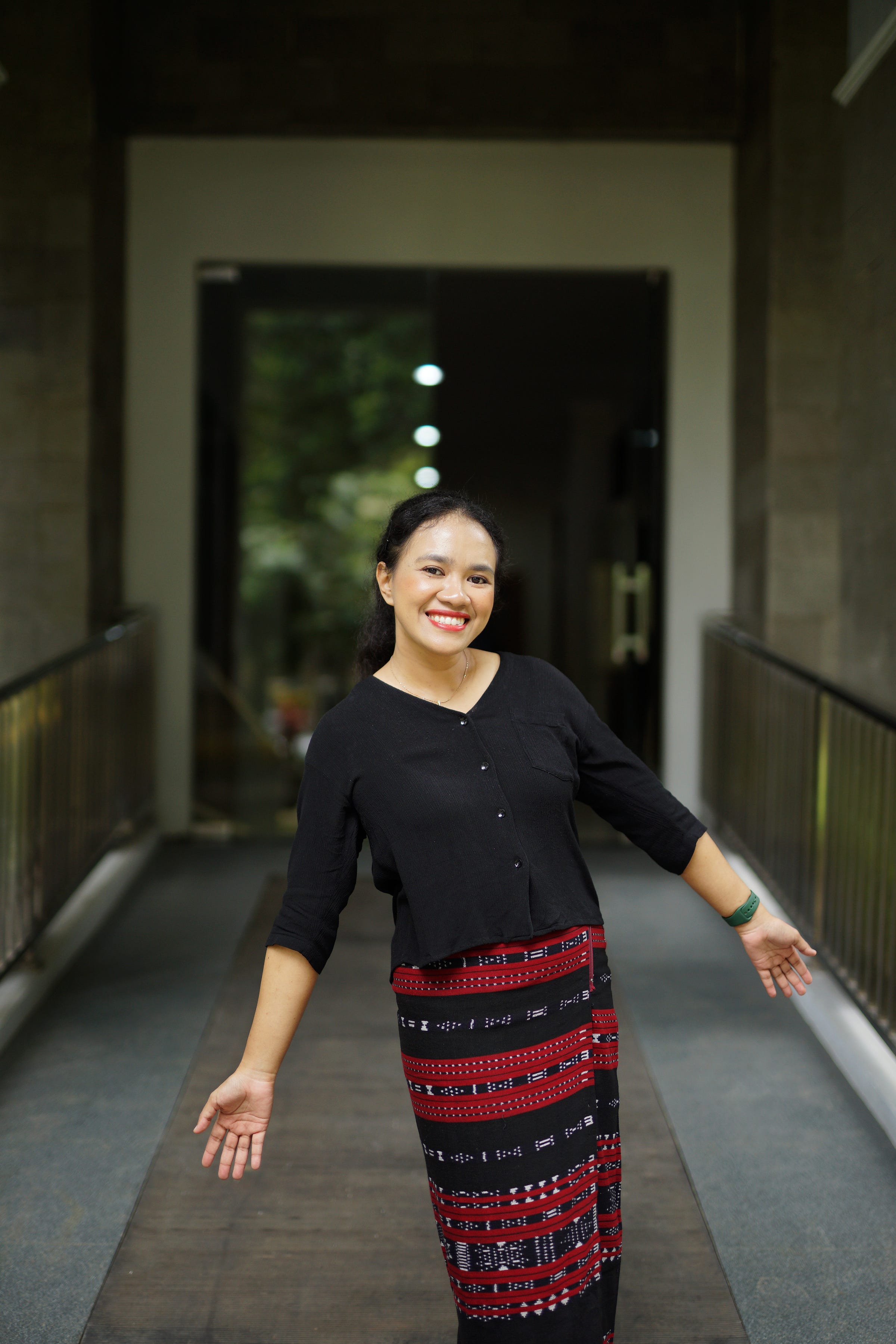 Yulia Vicarista – Medium