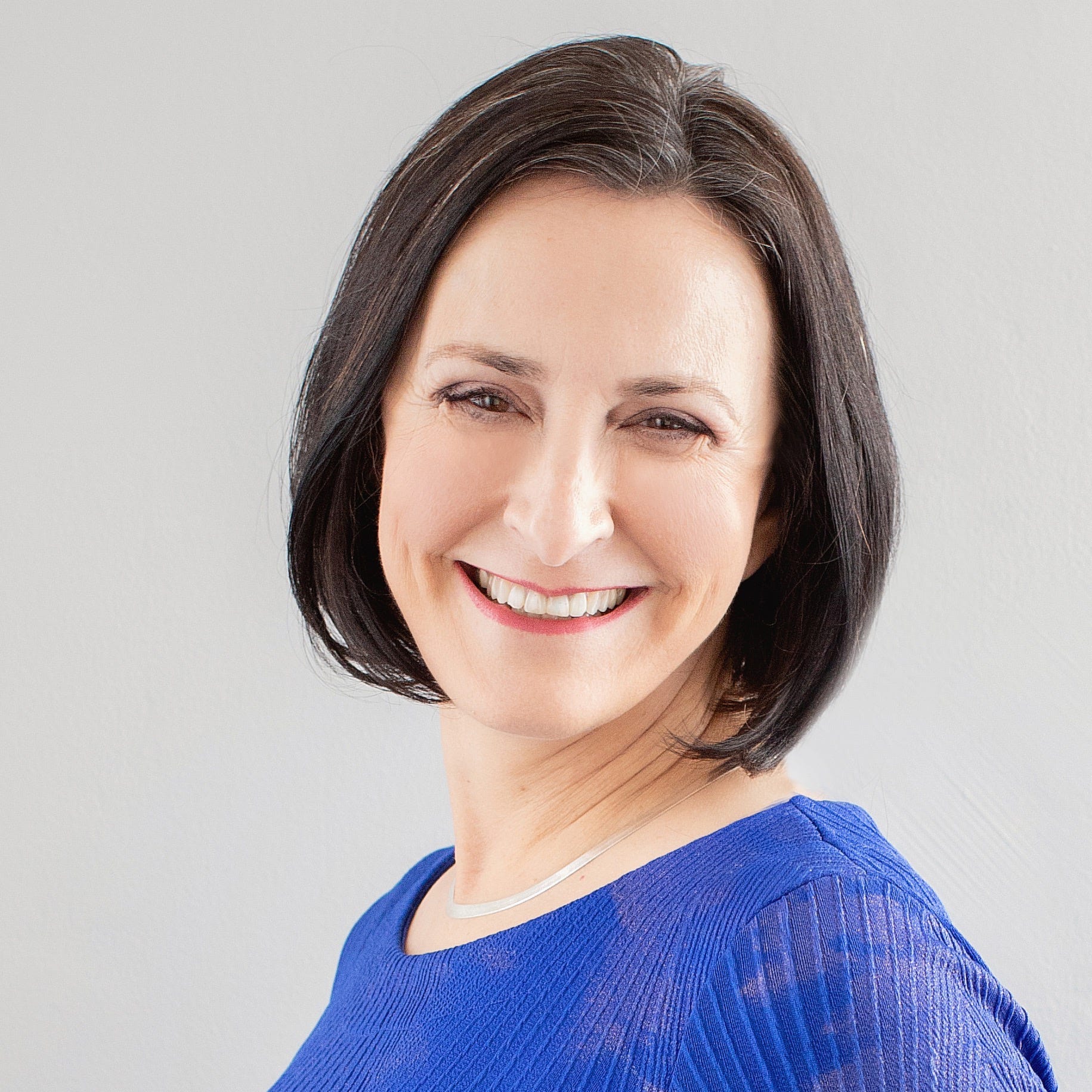 Elizabeth Mong – Medium