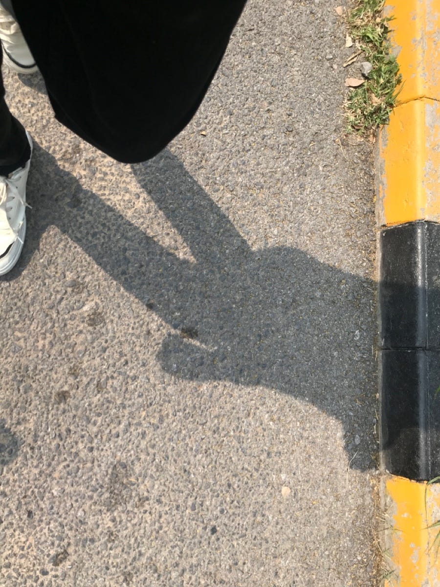 Hayyan Khan – Medium