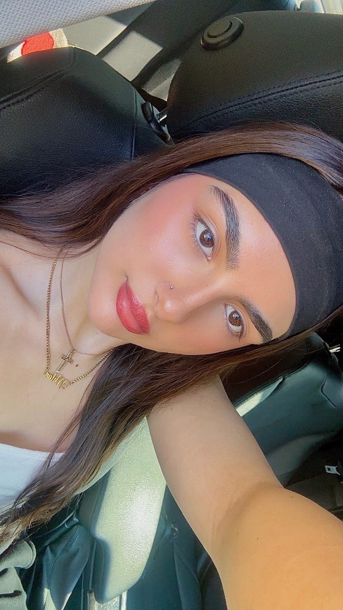 Milan Valerie – Medium