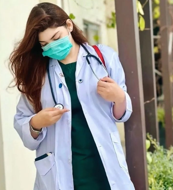 Iqra Riaz – Medium