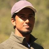 Dinuka Lakmal – Medium