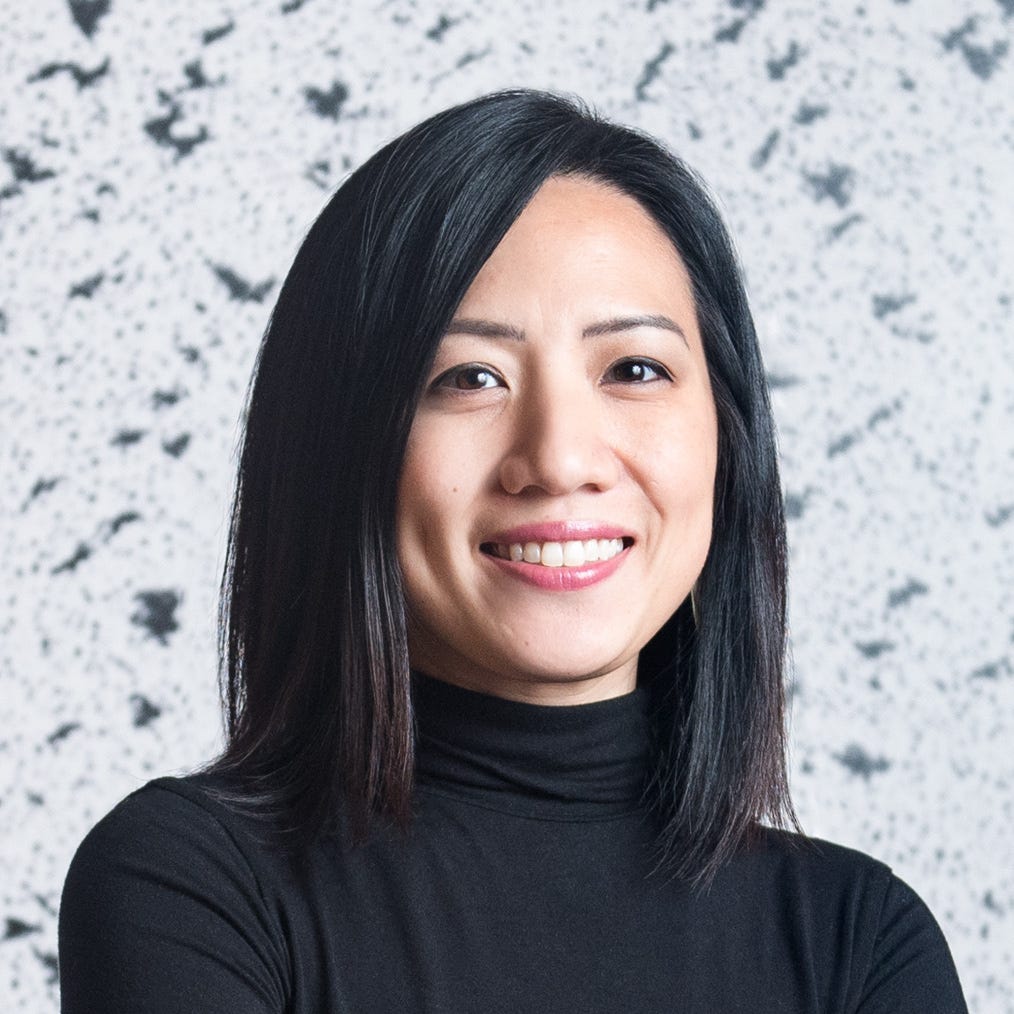 Stacy La – Medium