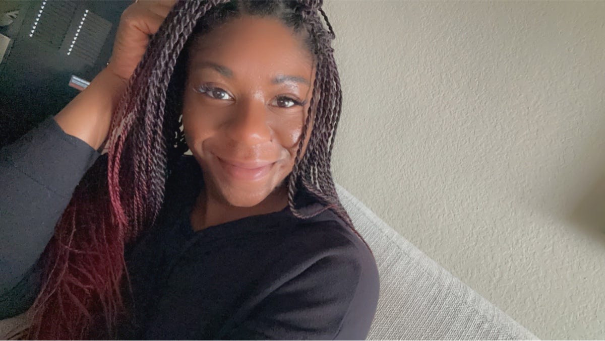 Danielle Veney – Medium