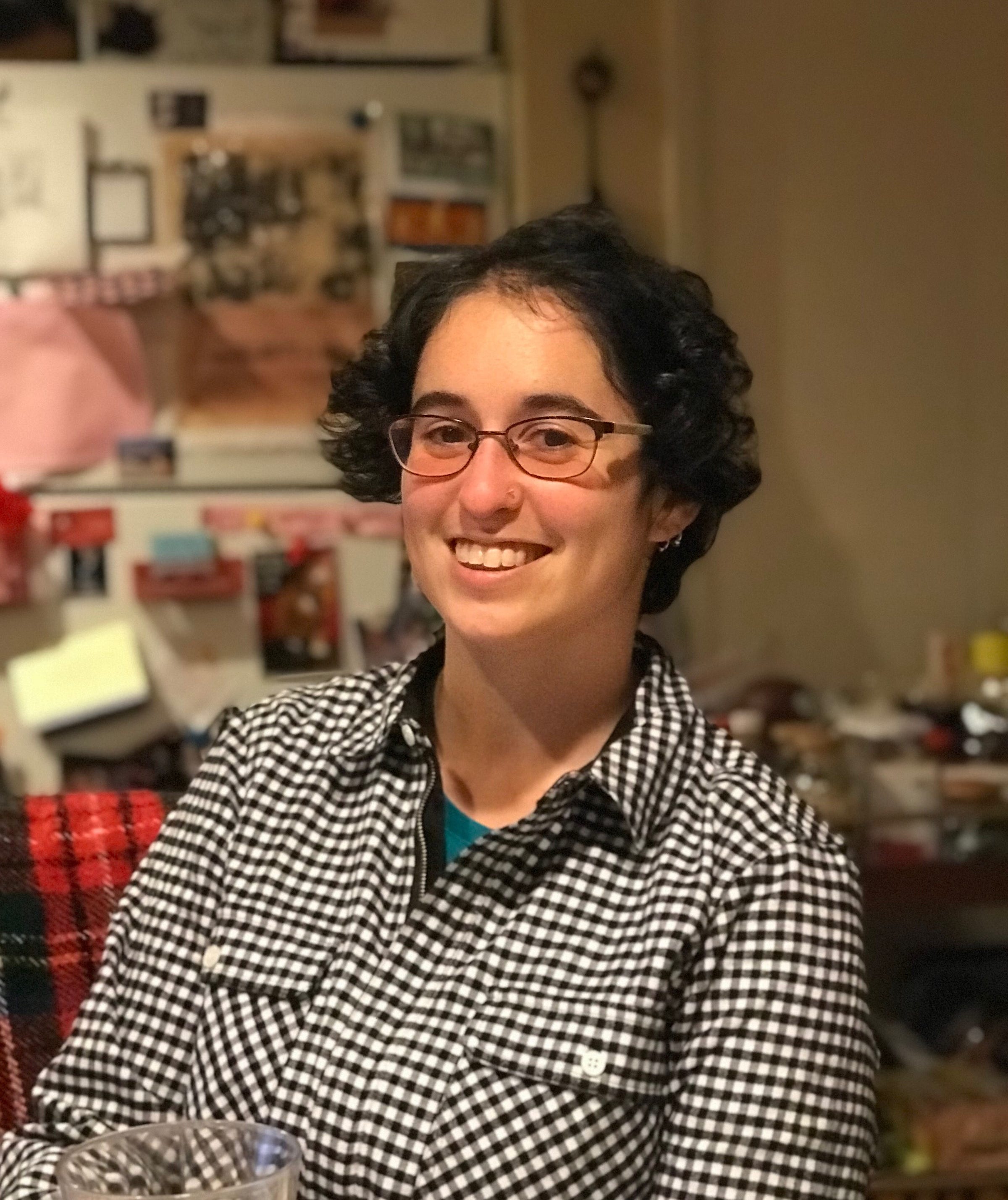 Katie Savin – Medium