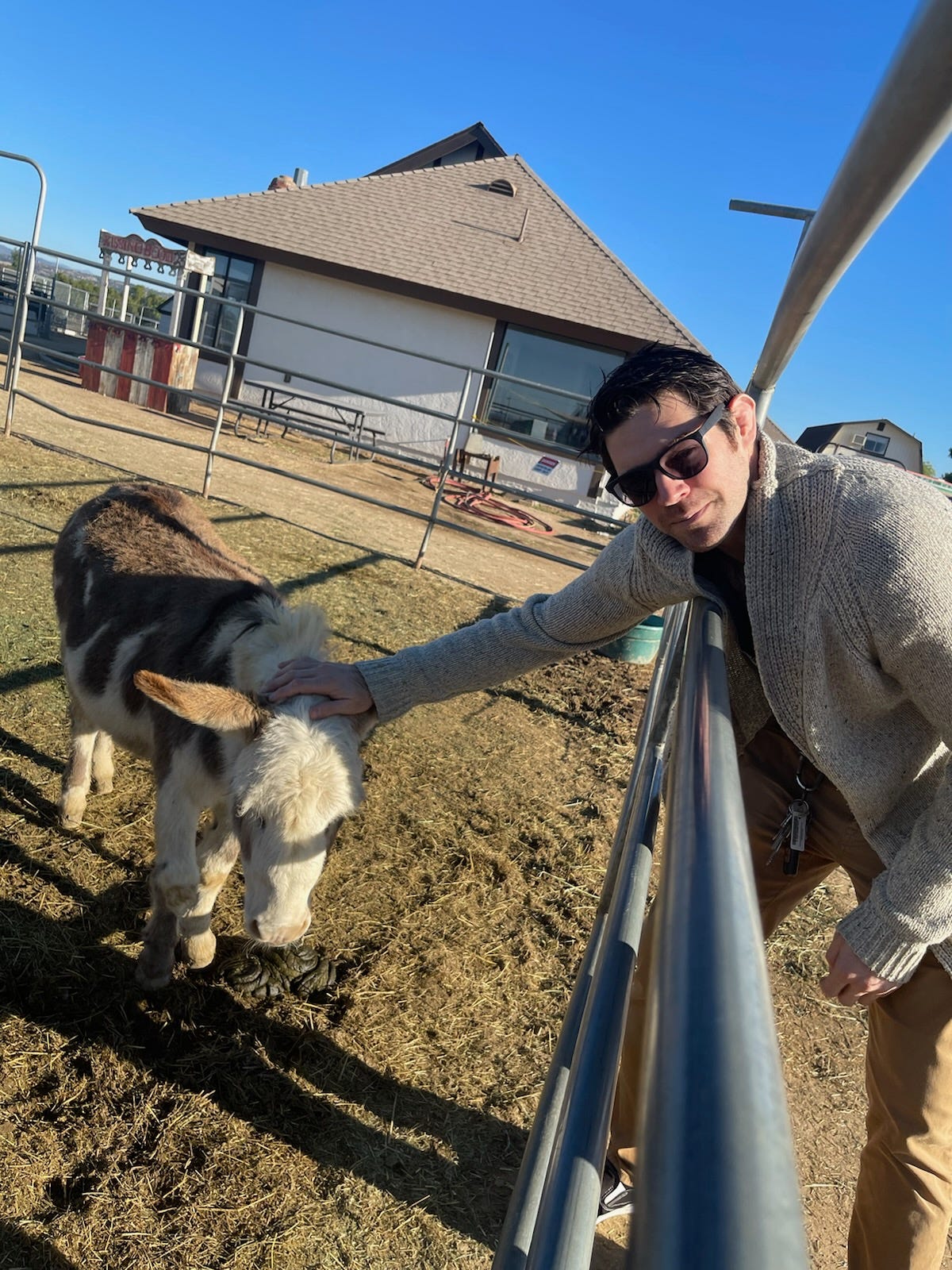About – Terence DeToy – Medium