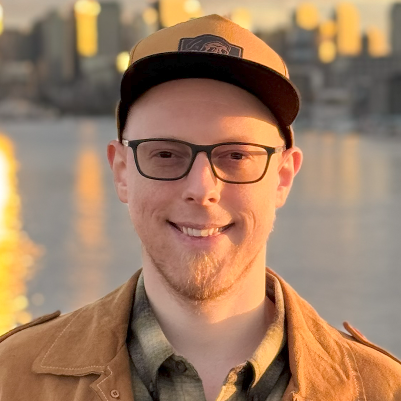 Ivan Murzak – Medium