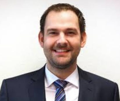 Andrew Mayer – Medium