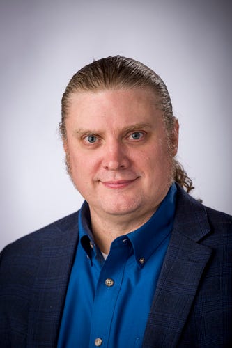 Robert McDermott – Medium