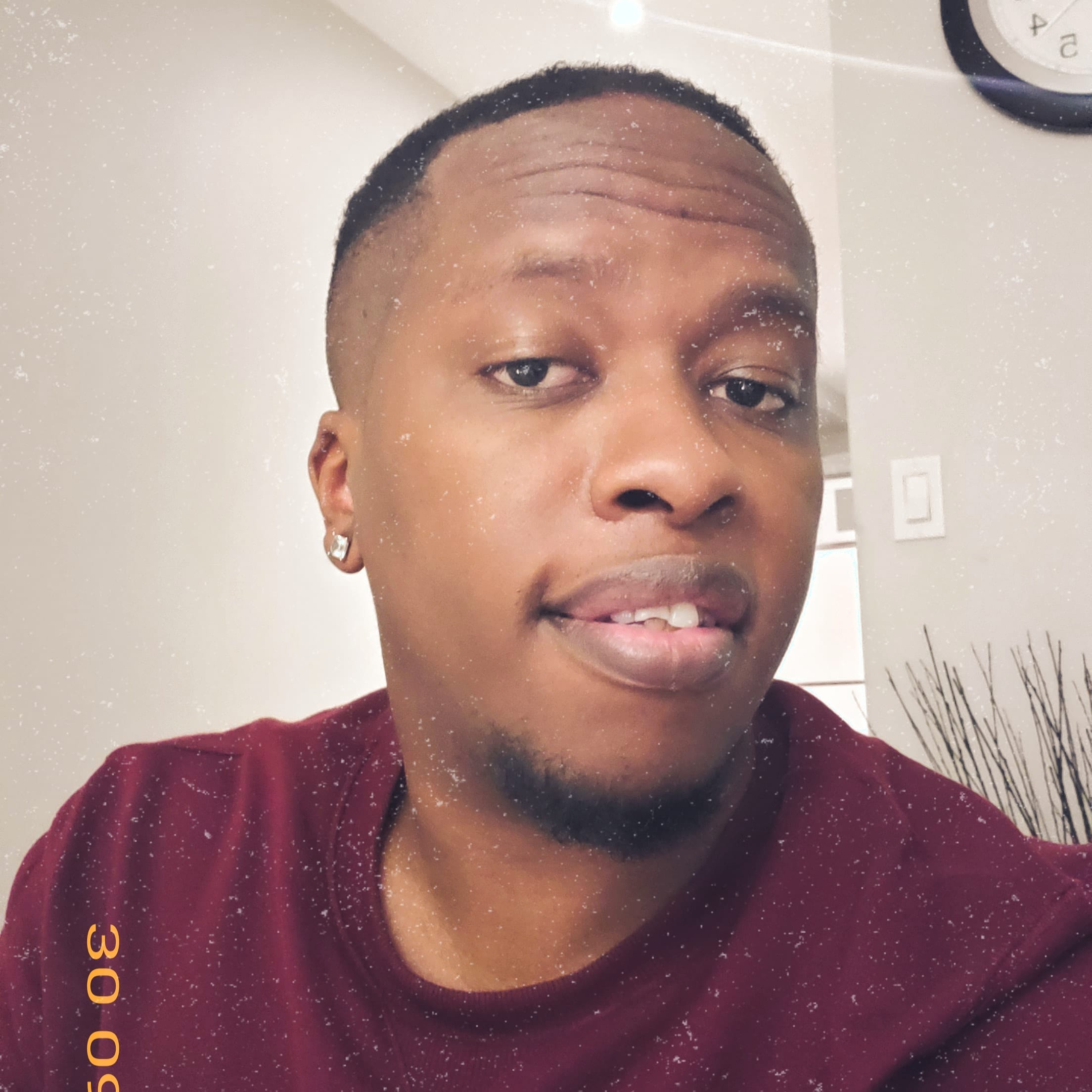 Eric Nshimiye – Medium