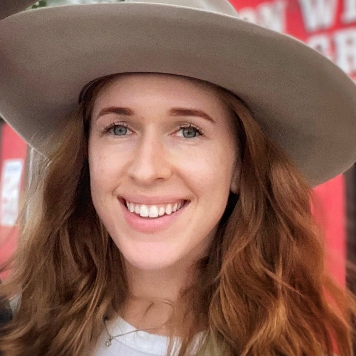 About – Lily Chambers – Medium
