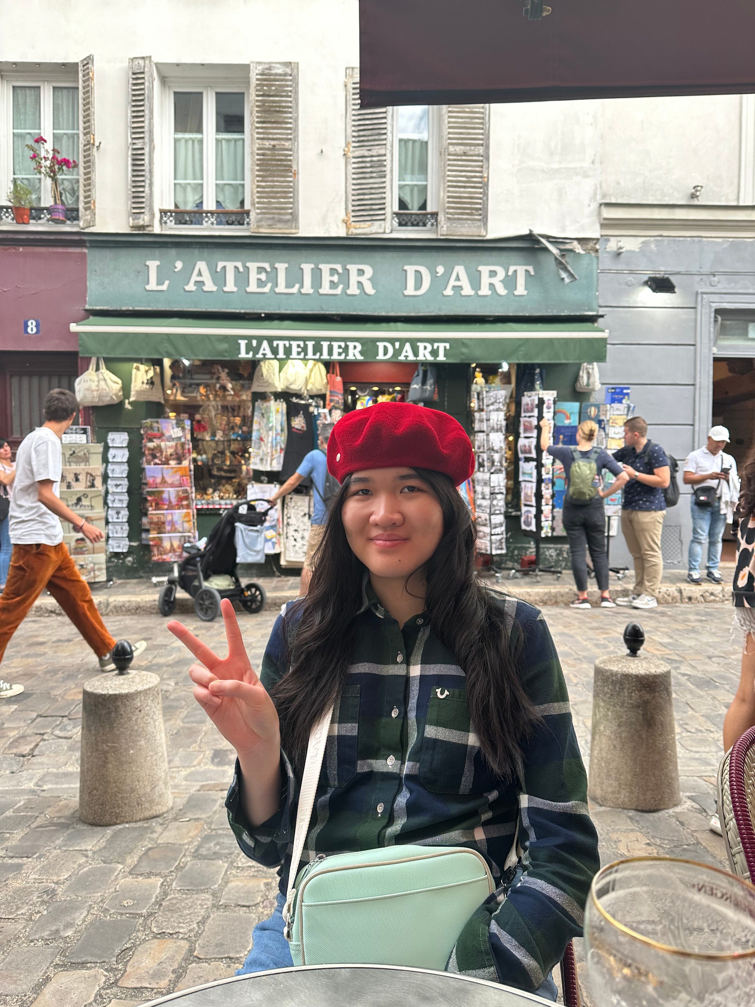 Chelsea Bui – Medium