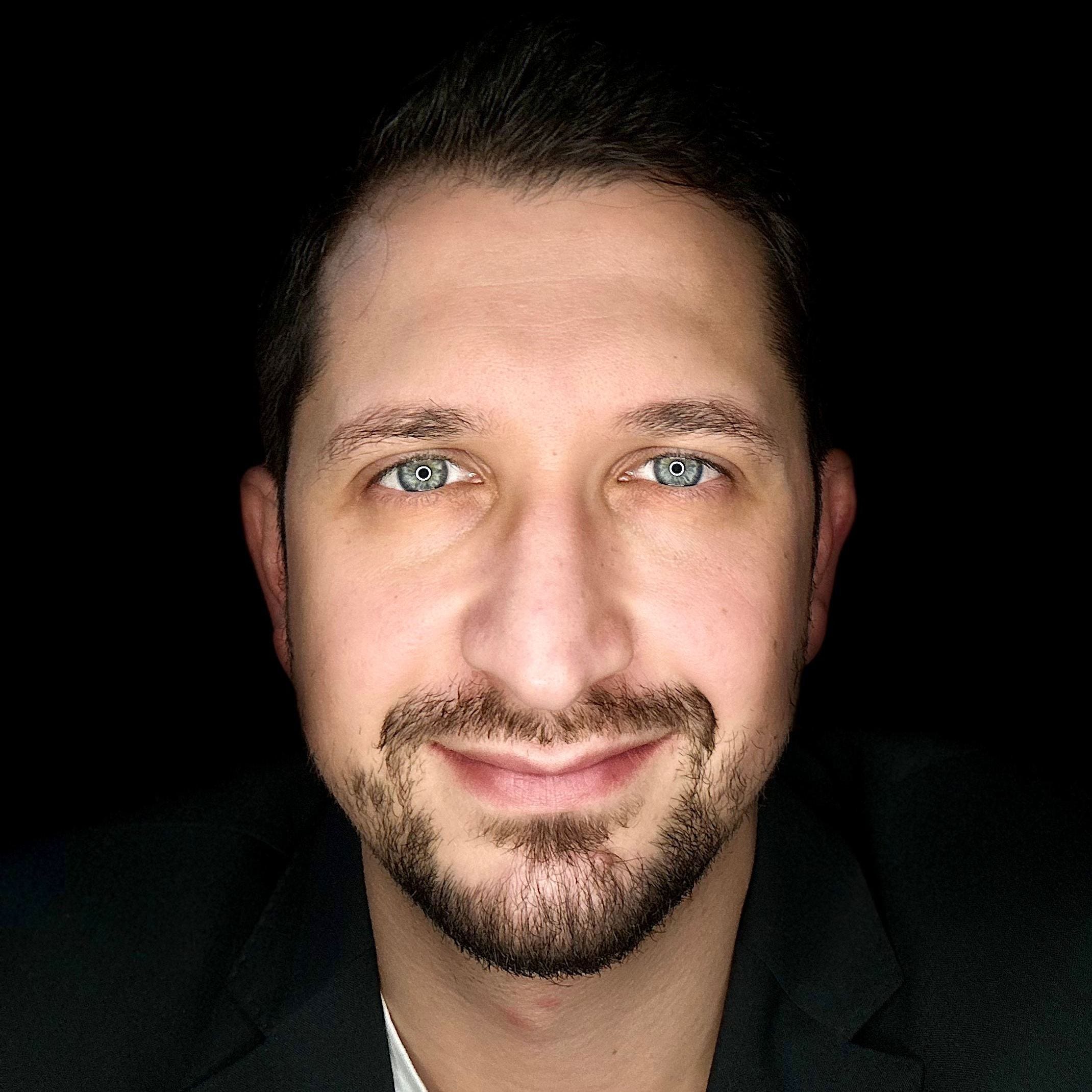 Artem Purlo – Medium