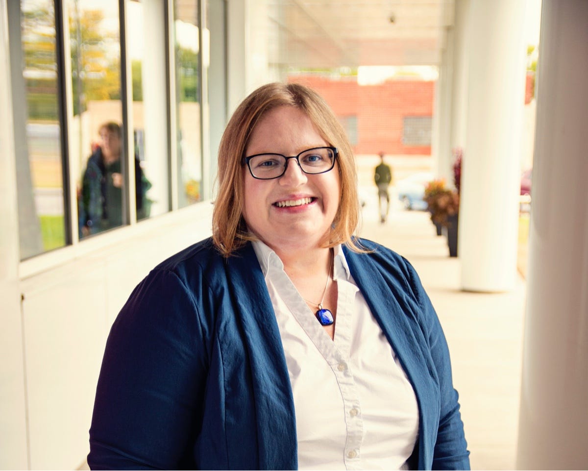 Courtney Rowe – Medium