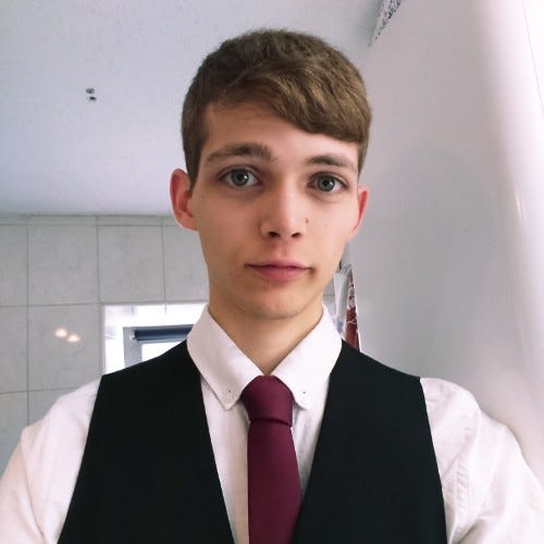 Dominik Köhler – Medium