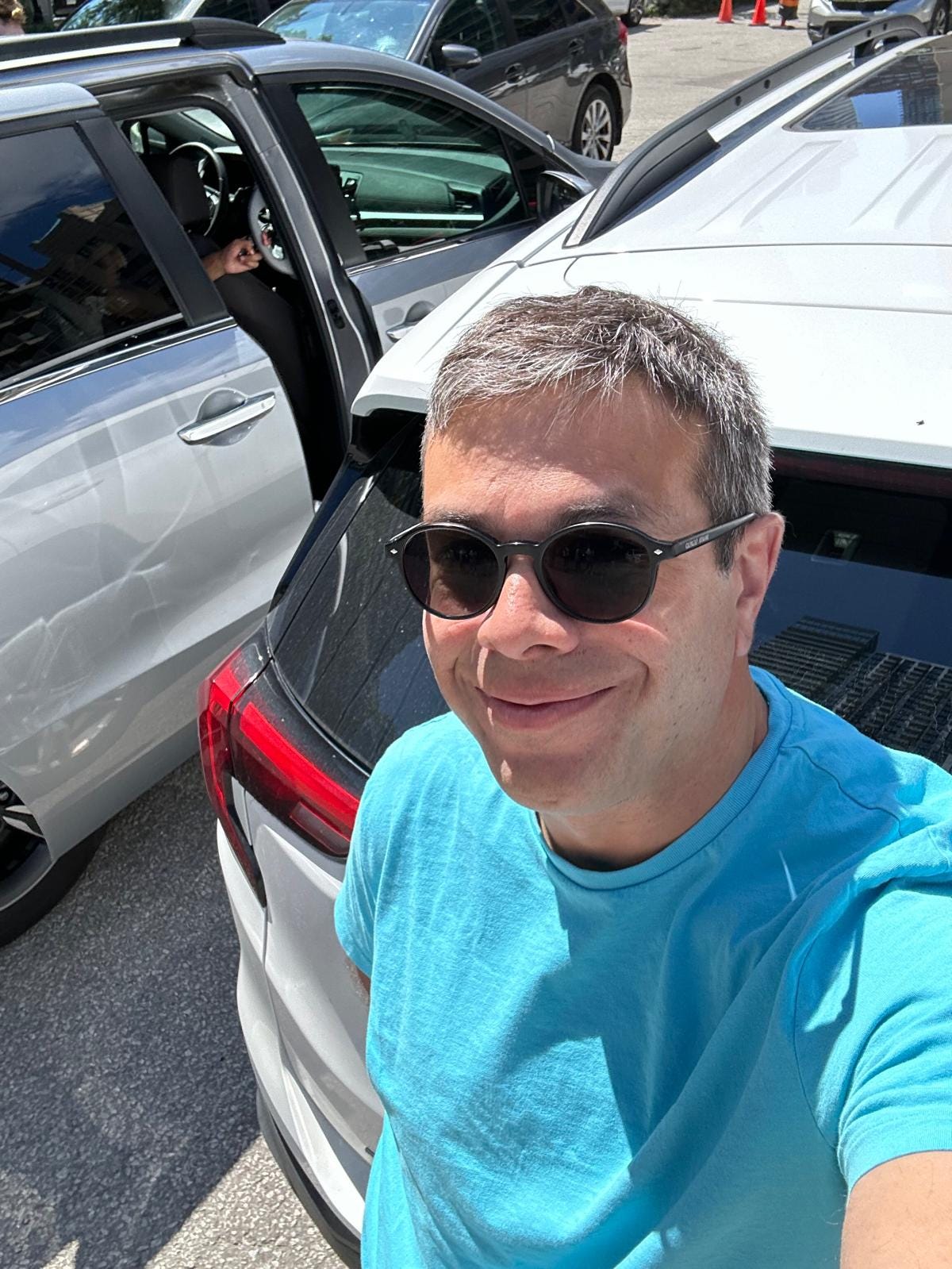 Humberto Acosta – Medium