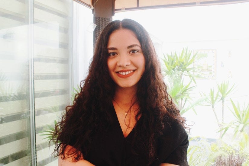 Makarena Olivera – Medium