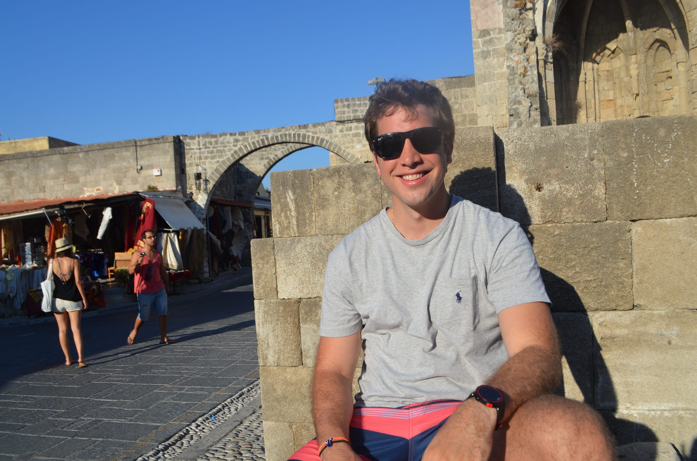 Peter Diaz – Medium